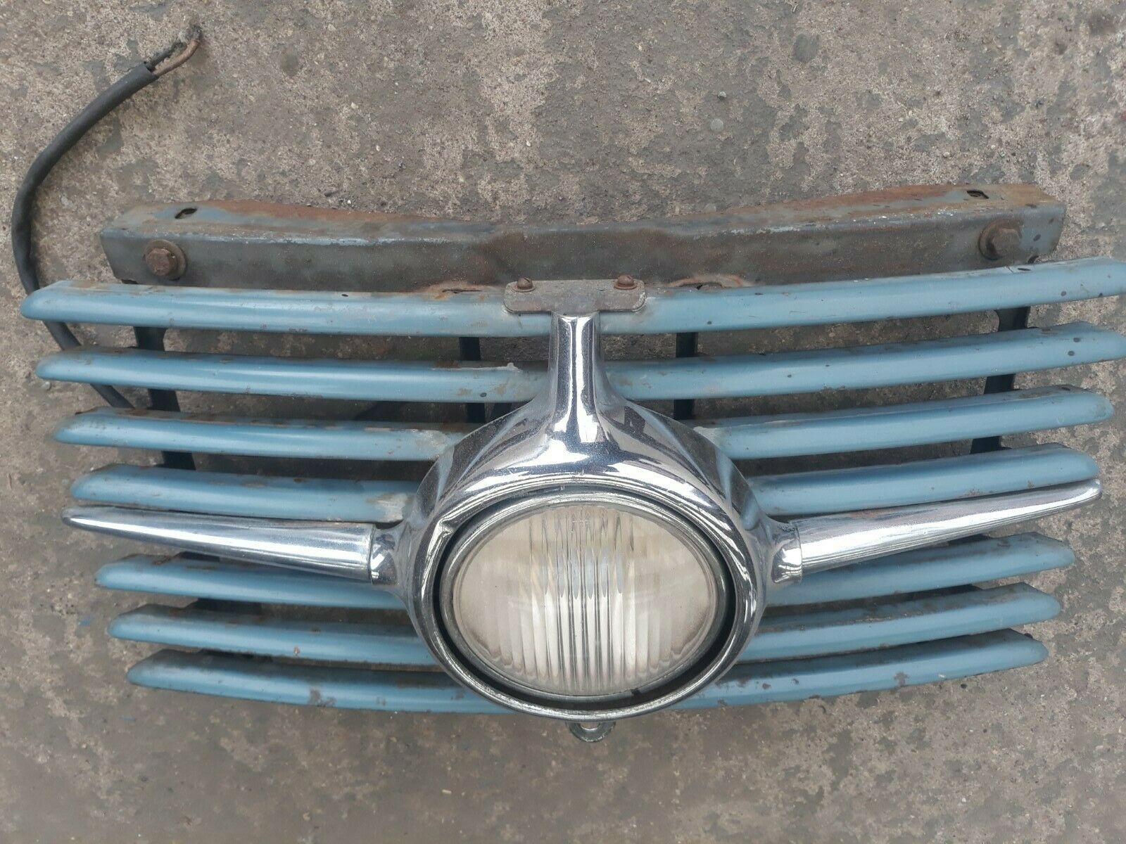 1950 - 51 ROVER P4 75 CYCLOPS FRONT GRILLE , FOG LAMP & CHROME VGC RARE ...